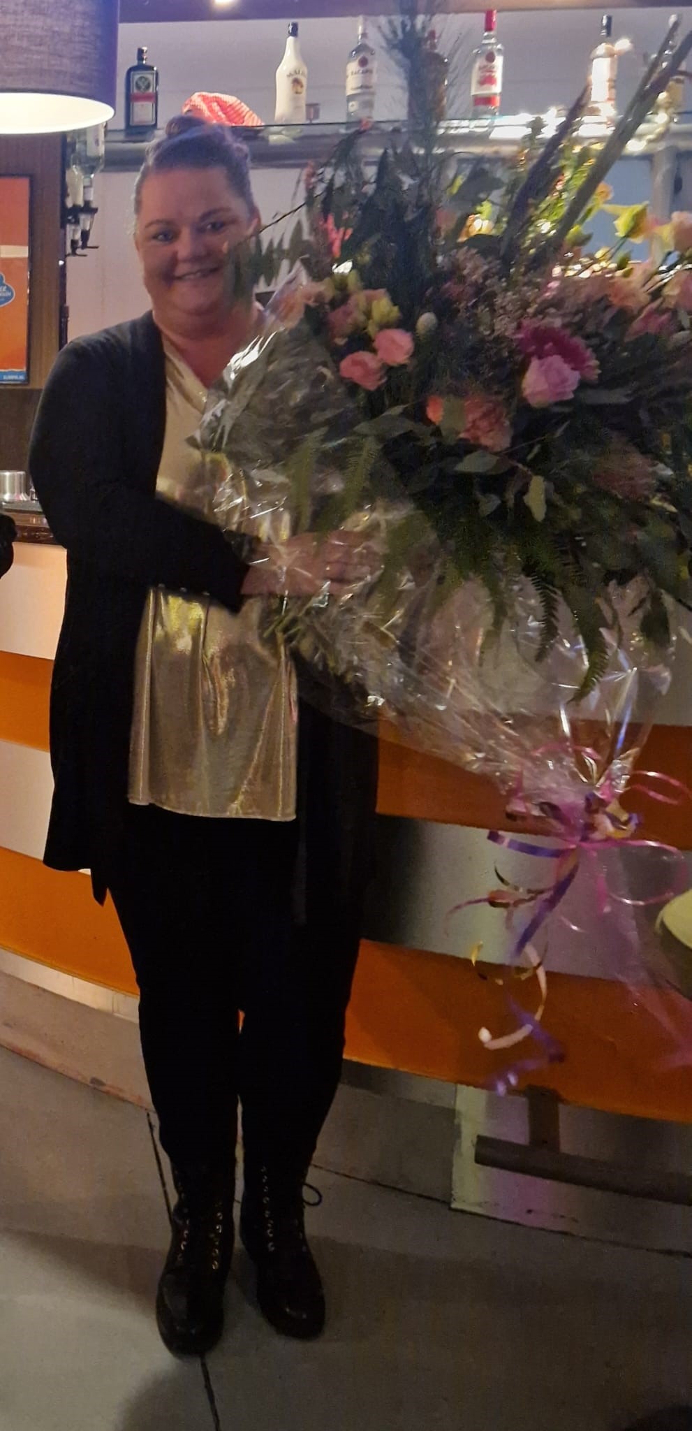 Kim Karperien-Tiehuis viert 25-jarig jubileum bij tuincentrum Wolters ...