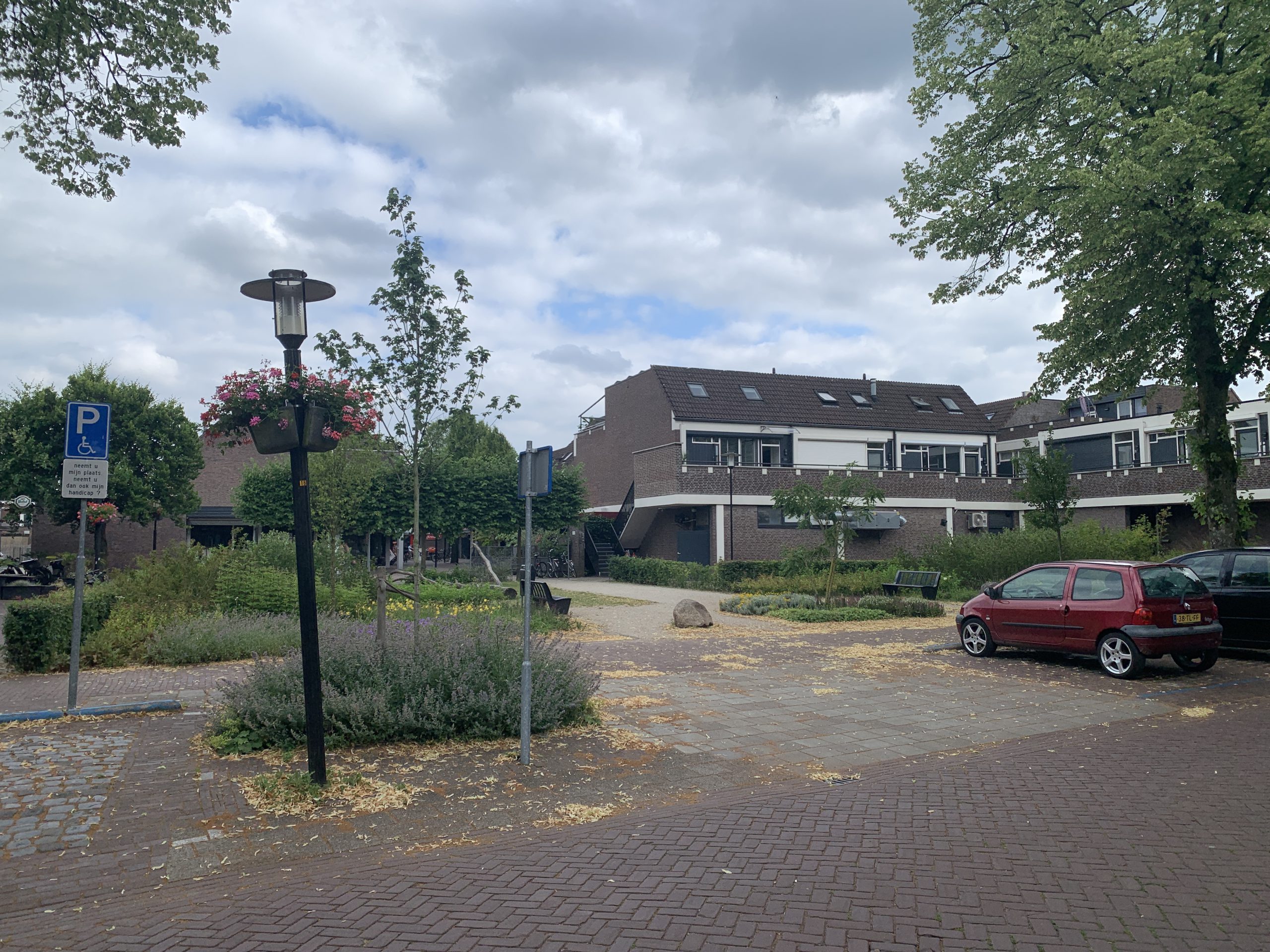 Alinkhofje weer gedeeltelijk bebouwd? - Hallo Losser